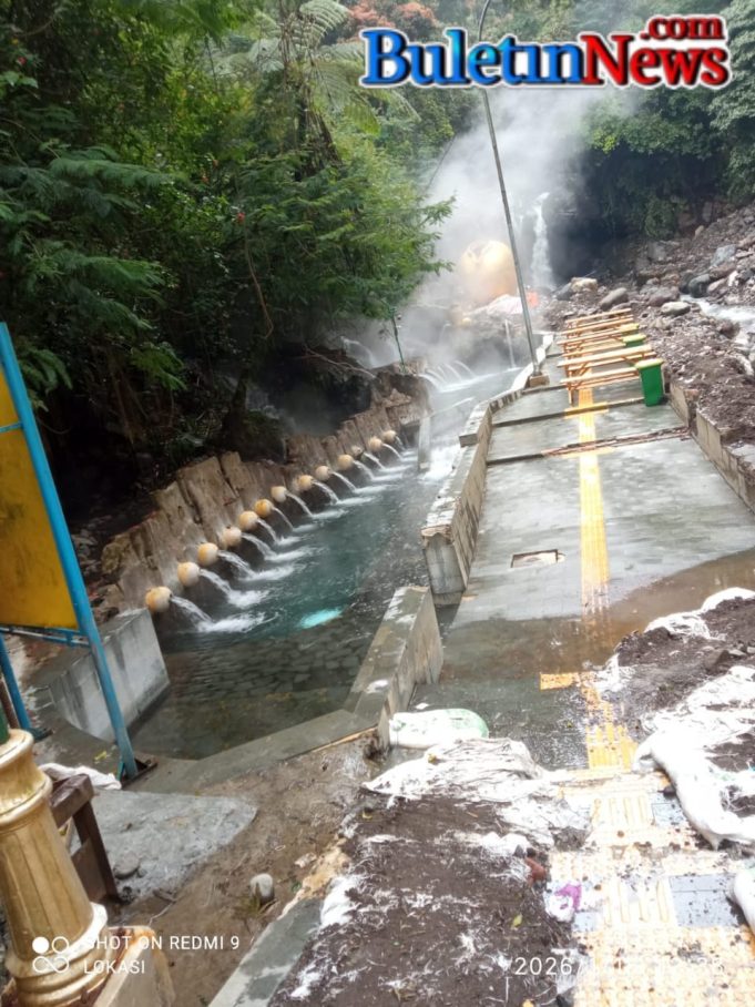 Kembalinya pemandian Pancuran13 ,GUCI di buka , setelah sekian hari di ...